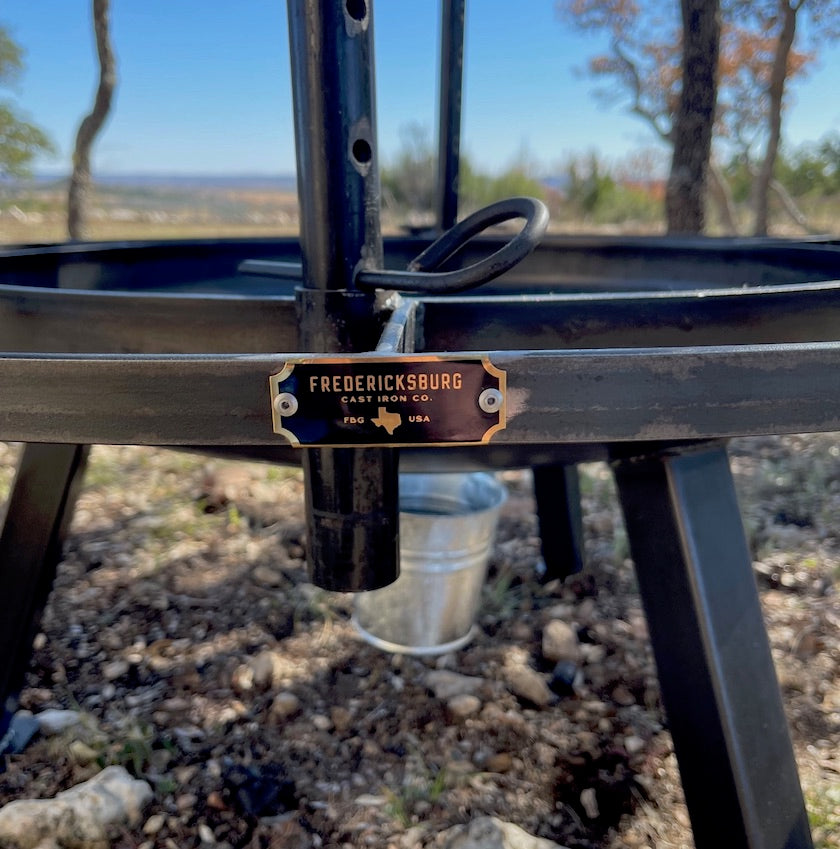 Fire Pit with Boot Rail – Fredericksburg Cast Iron Co.